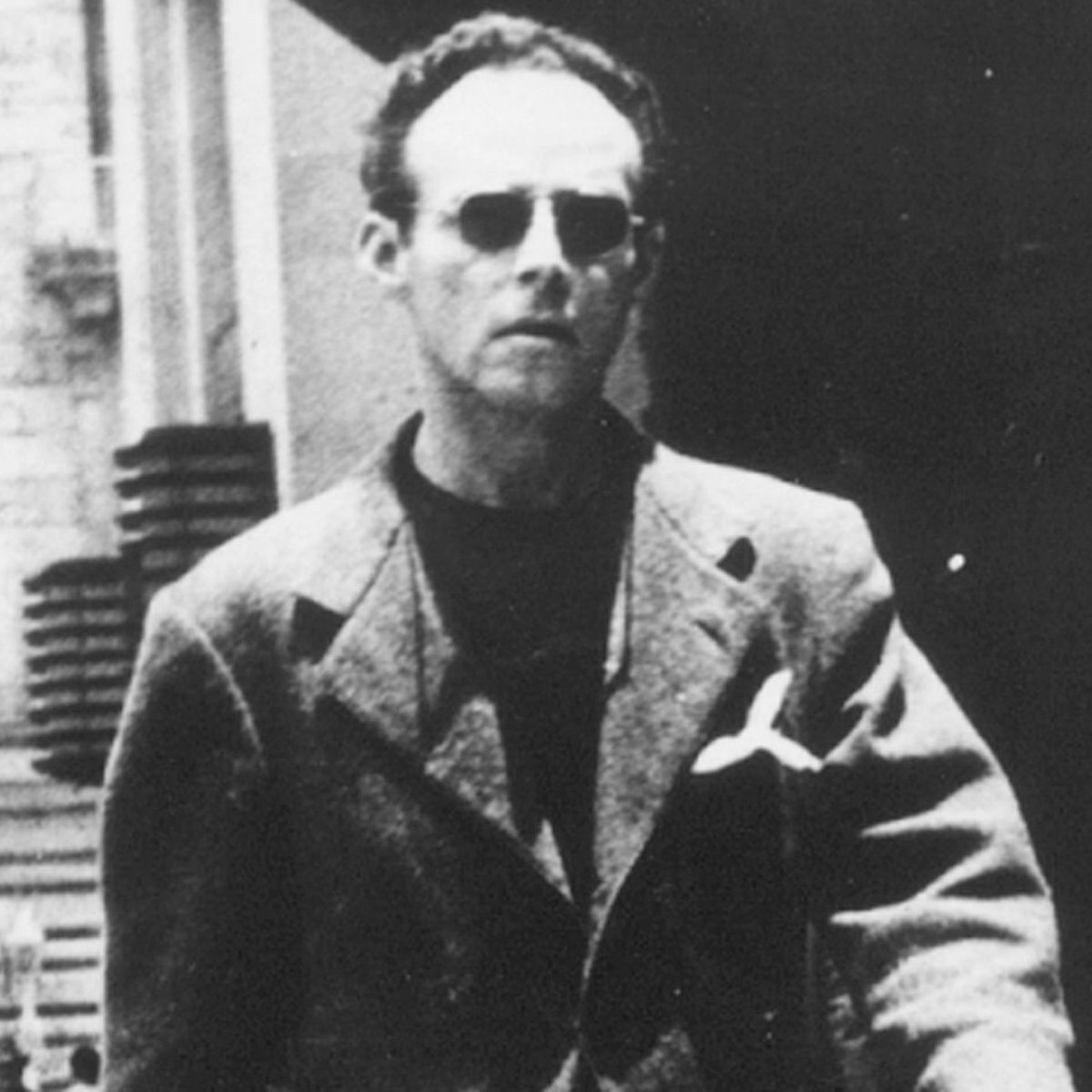 Poemas de César Moro: Vida y legado de un vanguardista surrealista peruano